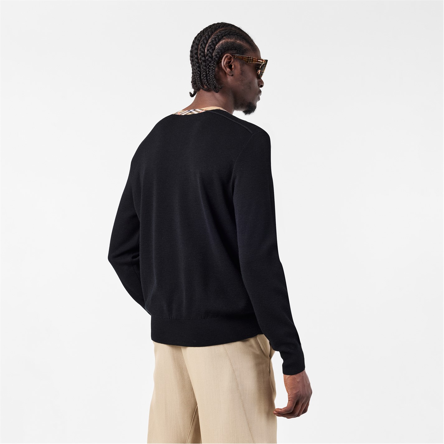 BURBERRY | Men's Check Trim Wool Crew Neck Jumper | Men | Black | Flannels