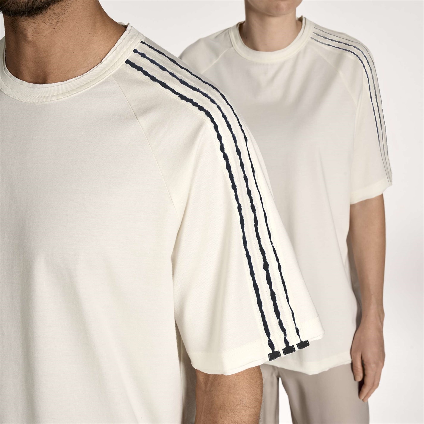 Y3 | Men's Regular Fit T-Shirt | Men | Regular Fit T-Shirts | Flannels