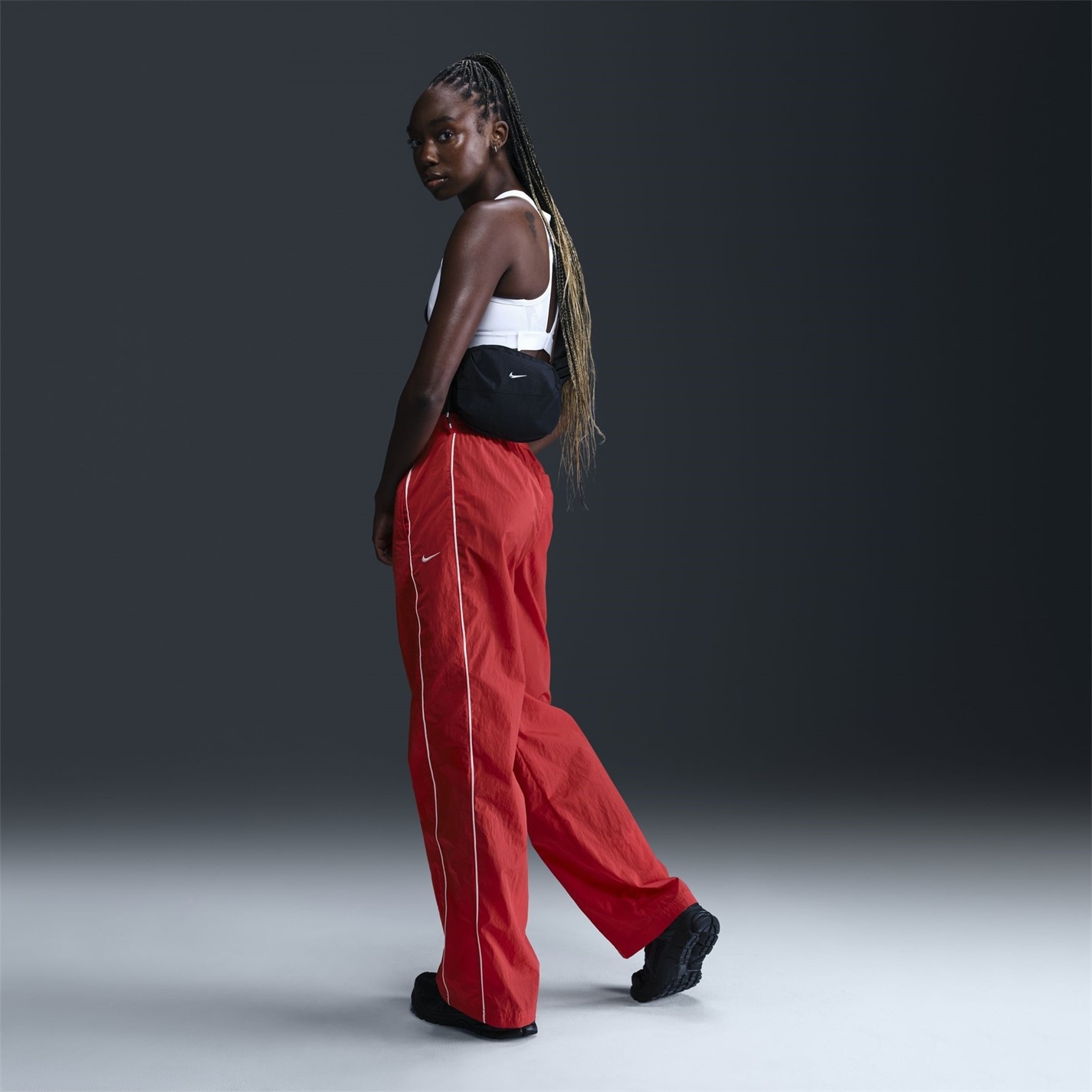 NIKE | Wide Jogging Bottoms | Women | Red/Sail | Flannels