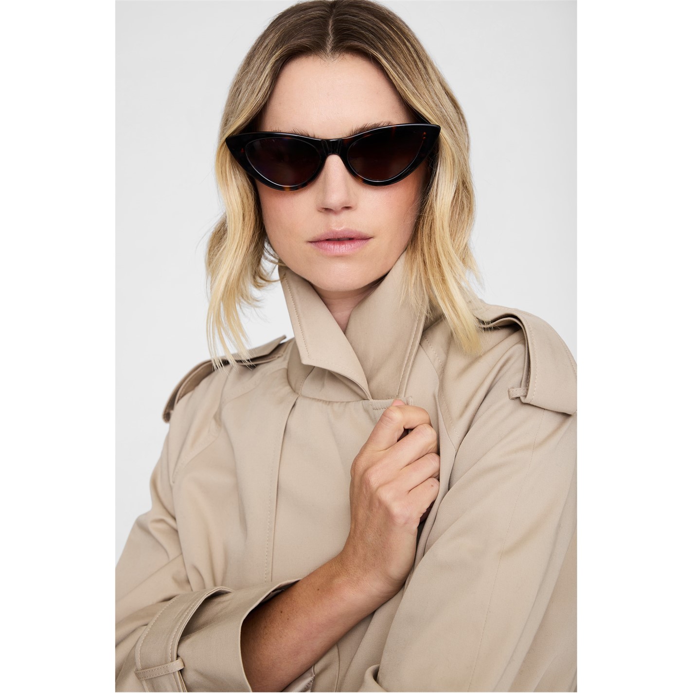 ANINE BING | Women's Marsais Oval Sunglasses | Women | Dark Tortoise ...