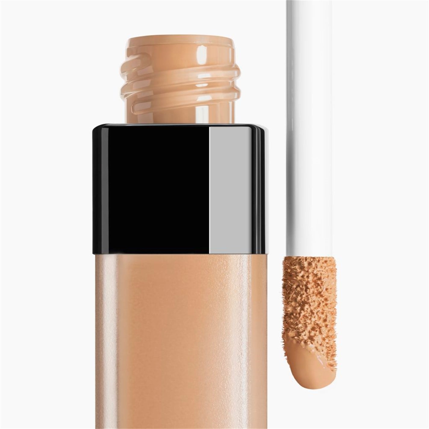CHANEL | Long-Lasting Concealer | Unisex | Concealers | Flannels