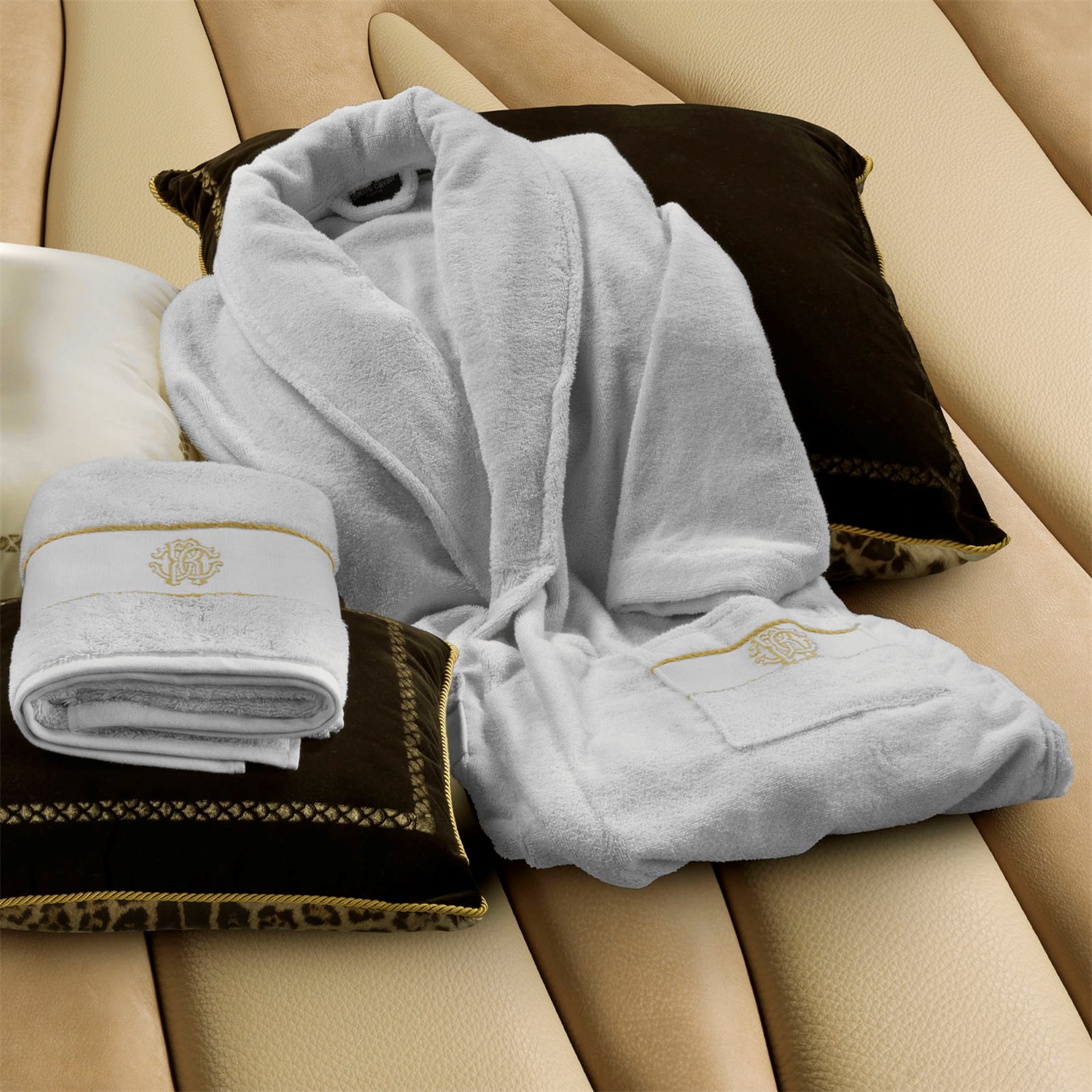 Roberto Cavalli Home | Gold Bathrobe | Unisex | Bathrobes | Flannels